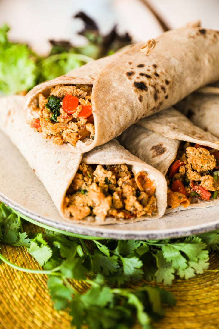 Indian Scrambled Egg Wrap With Roti (Anda Bhurji Wrap) | Desi~licious RD